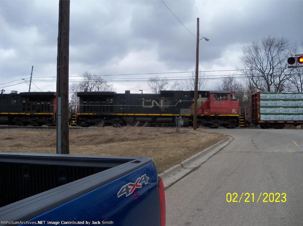 CN 2518
